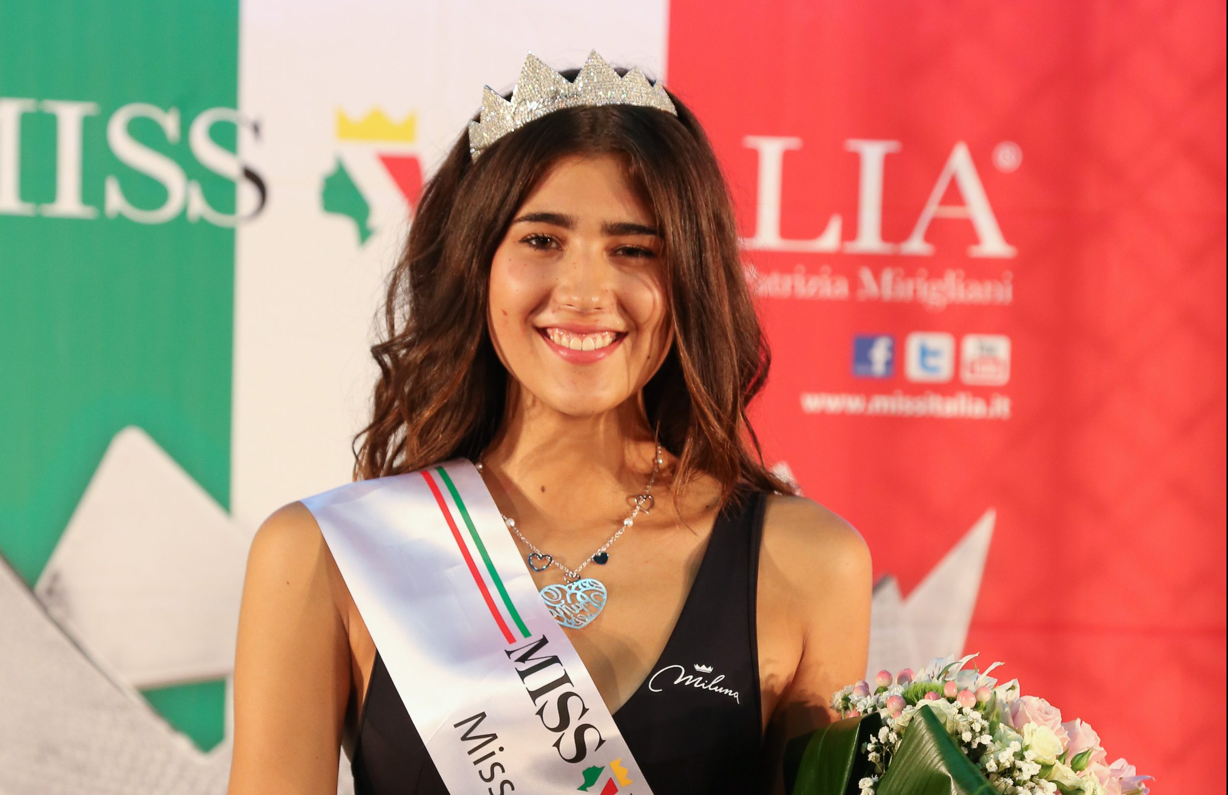 Bella fra le belle: la ventenne Bianca Fusco è la nuova Miss Sardegna ...