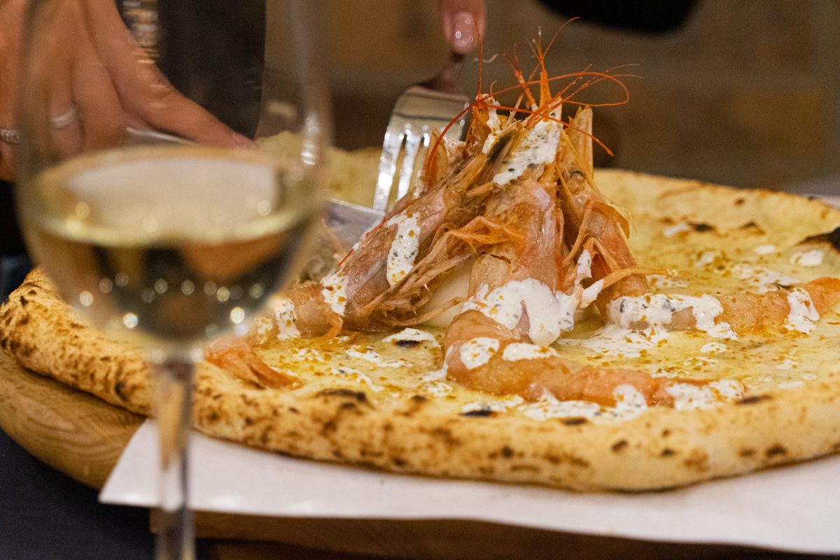 Artigianalità e innovazione: alla scoperta della pizza di Evò a Sinnai ...