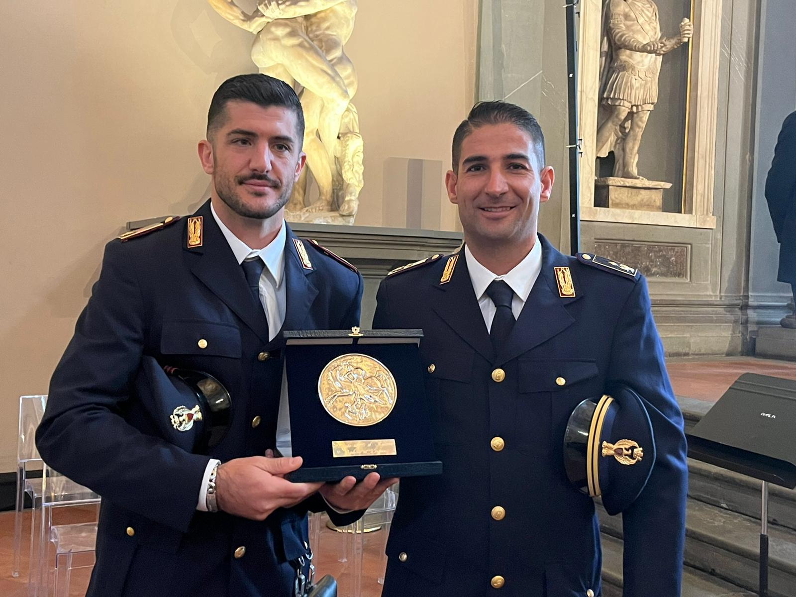 Due agenti di Assemini premiati con scudo San Martino | Cagliari - Vistanet