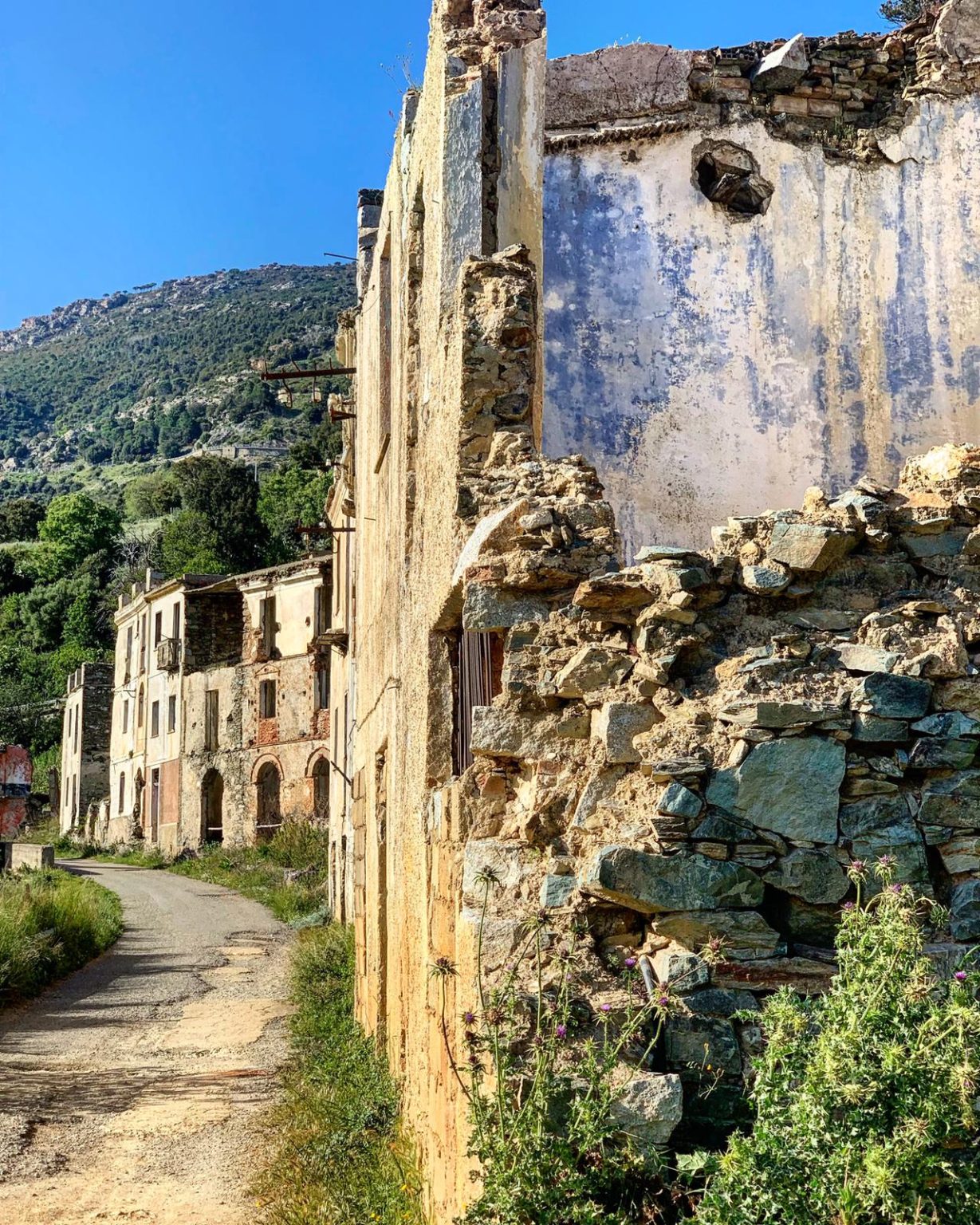 Perché Gairo Vecchio fu abbandonato?