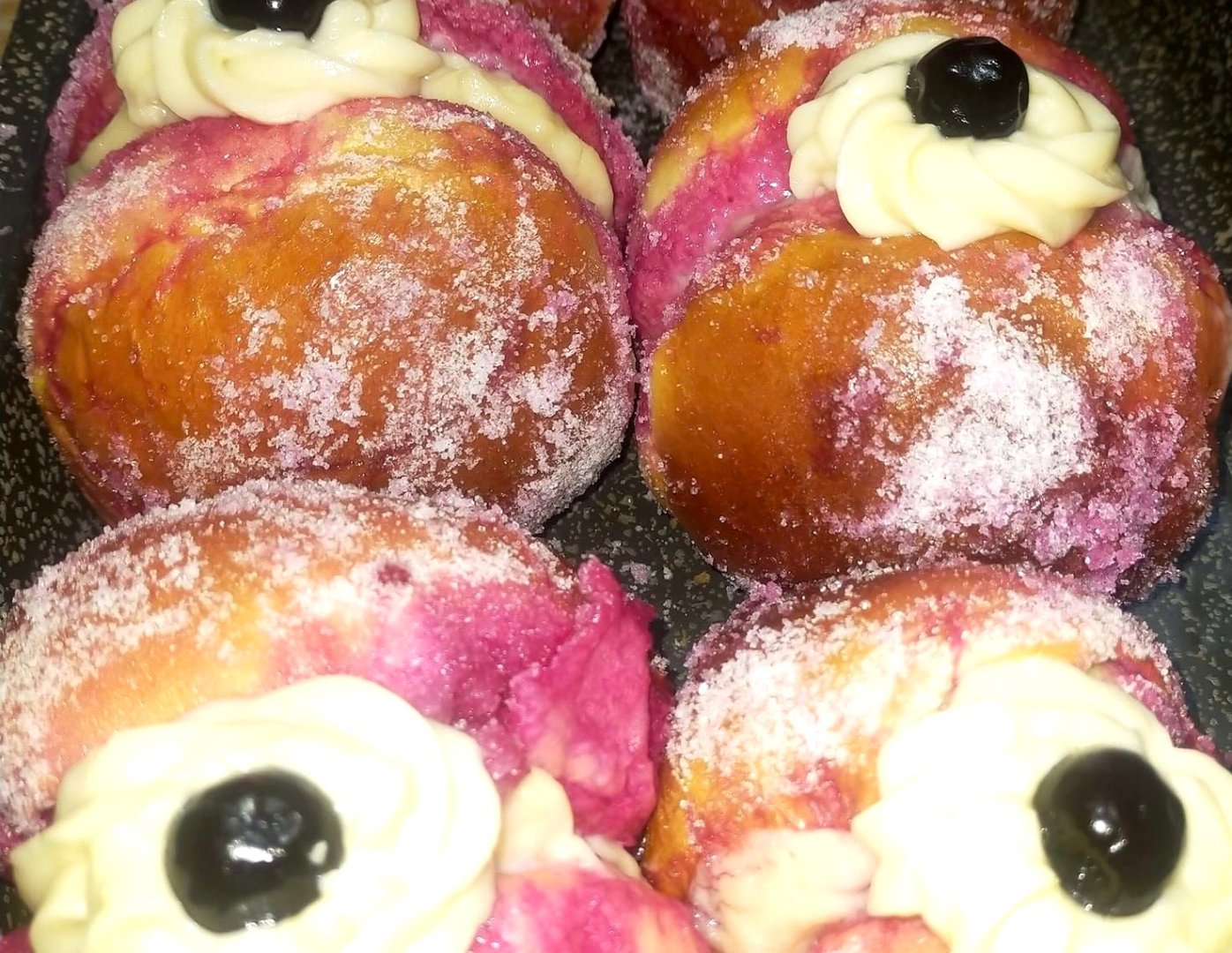 Pesche sarde con crema pasticcera| Cagliari - Vistanet