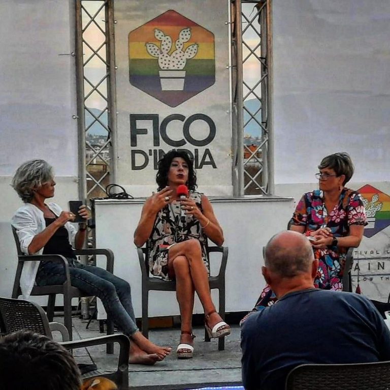 Autrice di thriller, transgender: Sabrina Mills | Ogliastra - Vistanet