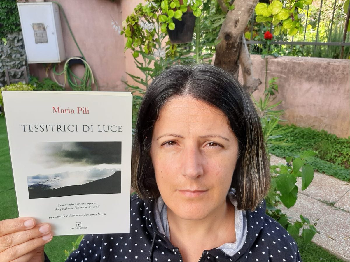 Maternità, la storia e le poesie di Maria Pili | Ogliastra - Vistanet