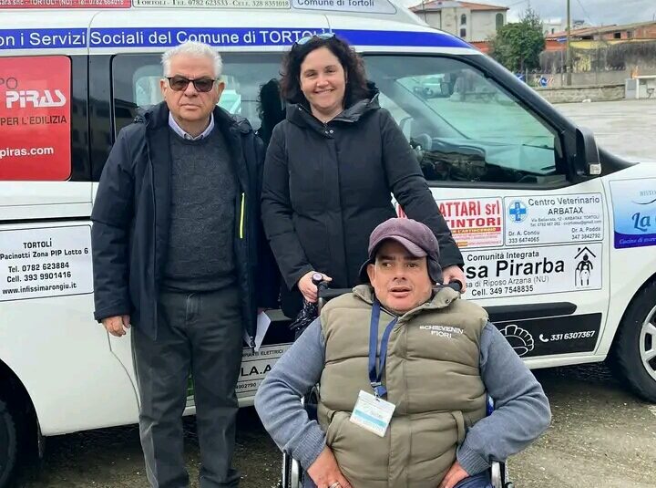 Tortolì, un nuovo mezzo per l'Auser | Ogliastra - Vistanet