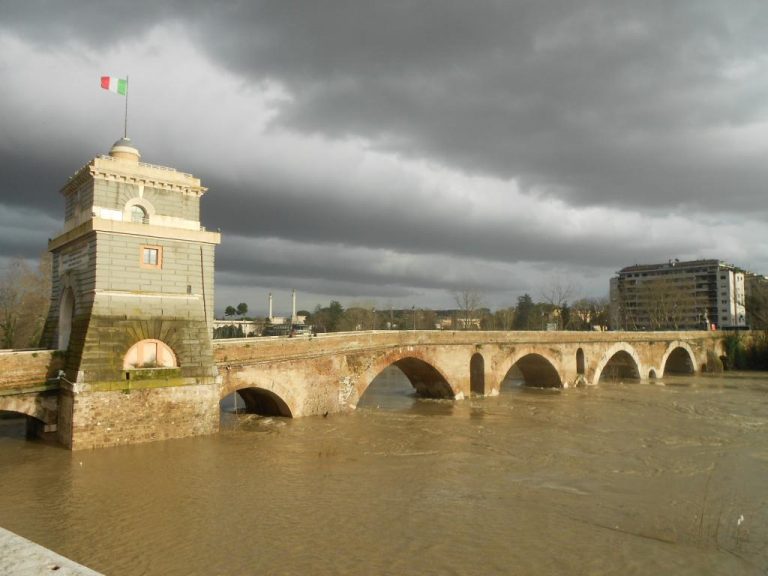 Ponte Milvio, il ponte più amato e più antico di Roma